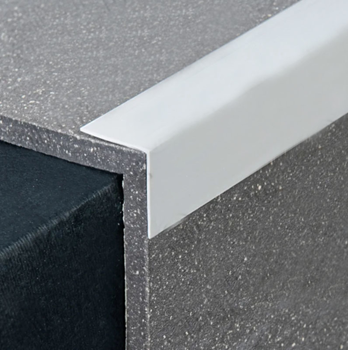 PVC zaštitna lajsna L profil siva 20x20 mm 2,7 m – završna lajsna za ...